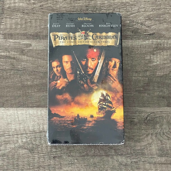 Disney | Media | Pirates Of The Caribbean The Curse Of The Black Pearl ...